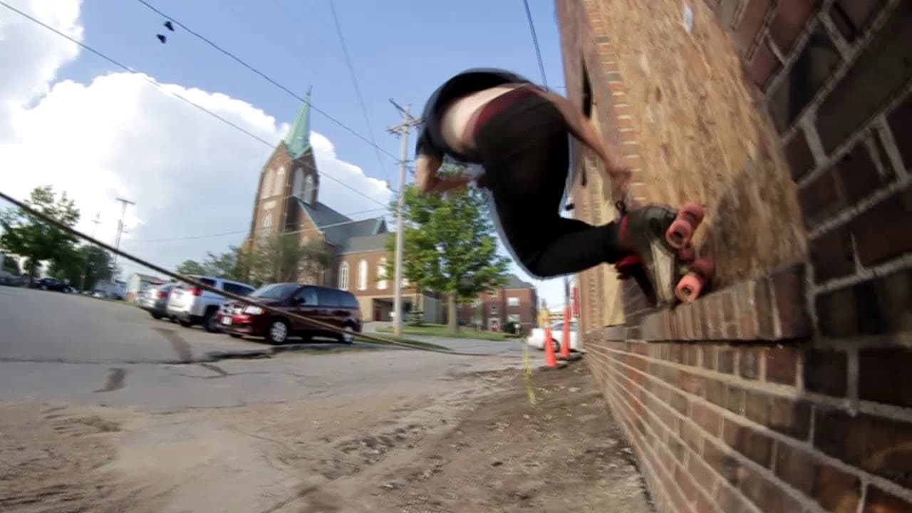 Street roller skating with A.J Keane - CHAYA SKATES - Rollenwelt.de